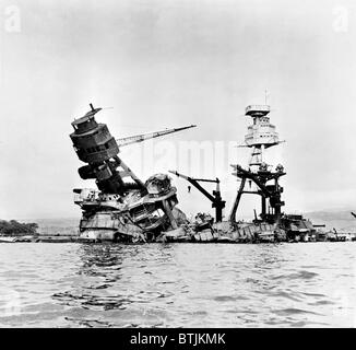 Pearl Harbor, Wreckage of USS Arizona December 7, 1941 Stock Photo - Alamy
