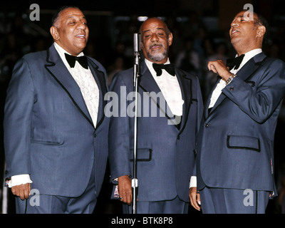 The Mills Brothers, (aka Herbert Mills, Donald Mills, Harry Mills ...