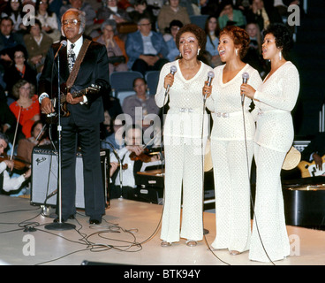 The Staple Singers, from left: Roebuck 'Pops' Staples, Mavis Staples ...