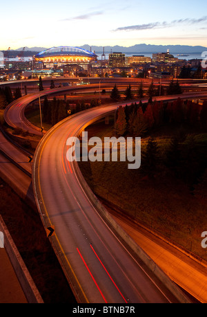 Rush hour on I-5 in Seattle Washington Stock Photo - Alamy