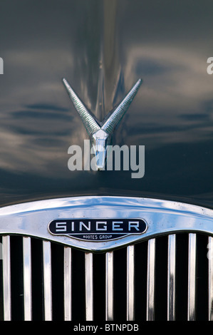Rootes Group Singer car badge detail Stock Photo - Alamy