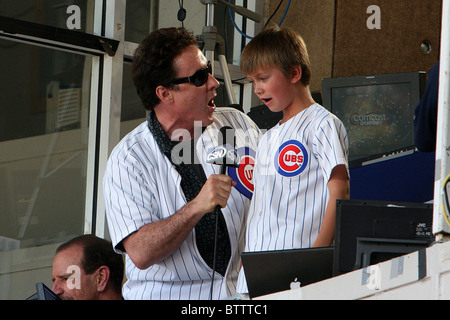 John Cusack Sings During 7th Inning Stretch at Chicago Cubs Baseball ...
