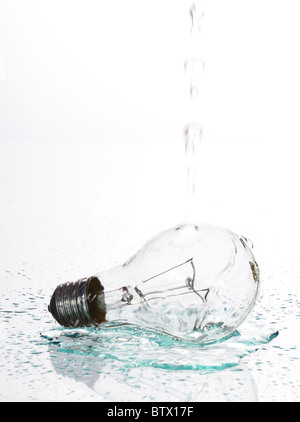 close-up of bulb and water jet Stock Photo - Alamy