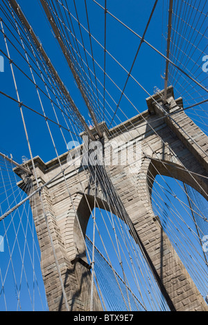 Brooklyn Bridge Gothic Arches Stock Photo - Alamy