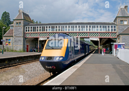 Torquay train station platform Stock Photo - Alamy