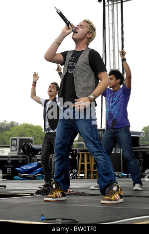 MENUDO in concert Stock Photo - Alamy