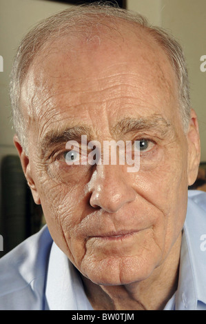 Author Vincent Bugliosi Portrait Shoot Stock Photo - Alamy
