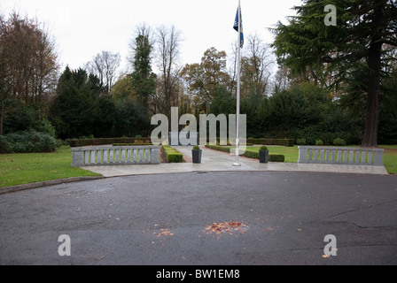 The Scottish Police Memorial Scottish Police College Tulliallan Castle ...