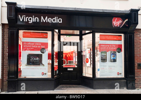 Virgin Media store, High Street, Slough High Street, Slough, Berkshire ...