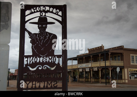 Welcome Sign Tombstone Arizona Stock Photo - Alamy