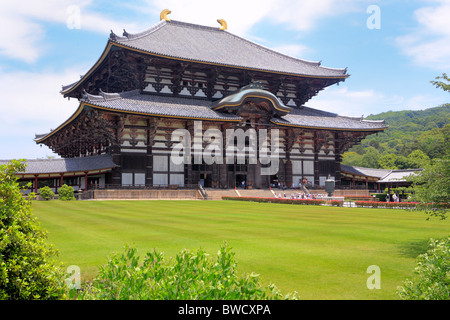 Daibutsuden (Great Buddha hall) (1705-1709), Todai-ji, Nara, Japan ...