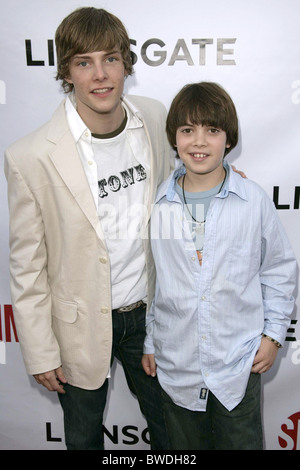 WEEDS Season Two Premiere Stock Photo - Alamy