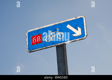 National Cycle Network route 68 sign Stock Photo - Alamy