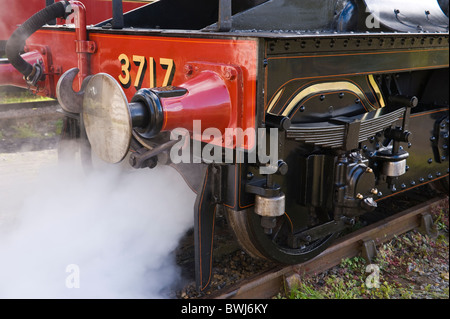 City of Truro 3717 GWR 3700 Class 3440 the first steam engine to ...