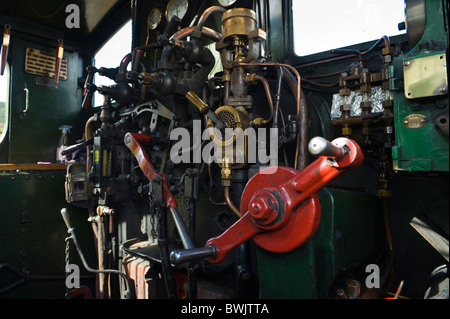 Footplate controls of GWR 1400 tank class 0-4-2T steam locomotive No ...
