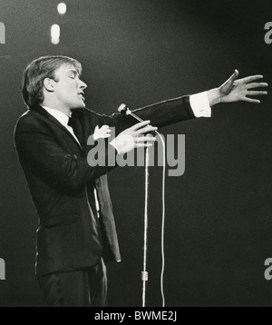 MIKE SARNE UK pop singer and actor in 1963 Stock Photo - Alamy