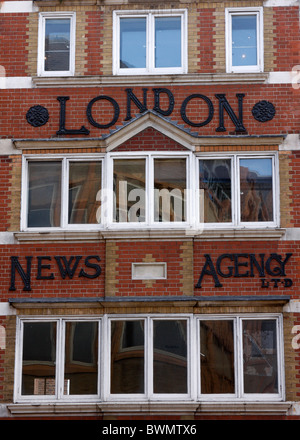 Old Newspaper Building, Fleet Street, London, England Stock Photo - Alamy