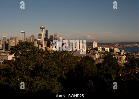 Retro image of Seattle skyline with Mount Rainier in background on a ...