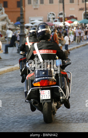 Carabinieri traffic police with motorbikes Rome Stock Photo - Alamy