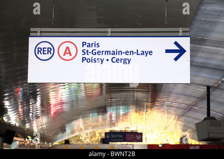 RER French railways sign to Paris, France Stock Photo - Alamy