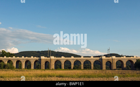 Jezernice Railroad Viaduct - 343m long Bridge with 41 Stone Arches ...