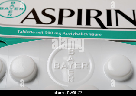 Bayer aspirin pills Stock Photo - Alamy