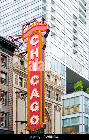 Chicago Theatre, Chicago, Illinois Stock Photo - Alamy