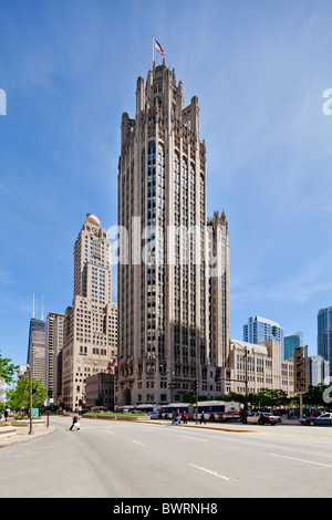 Tribune Tower, a neo-gothic skyscraper designed by John Mead Howells ...