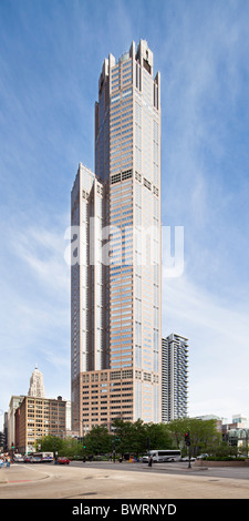 311 South Wacker Building, Chicago, Illinois. Gem of the Lakes bronze ...