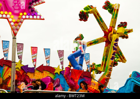 Amusement ride in sideshow alley Stock Photo - Alamy