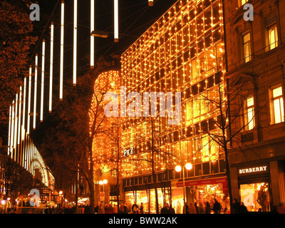 The "Bahnhofstrasse" decorated with Christmas lights, Zurich ...