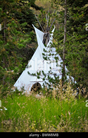 Ute American Indian Teepee Stock Photo - Alamy