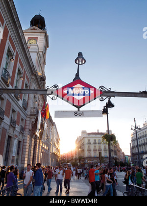 Madrid Sol Metro station Stock Photo - Alamy
