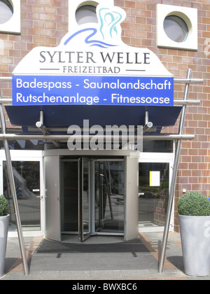 Sylter Welle swimming pool, Westerland, Sylt Stock Photo - Alamy