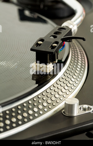Close-up of vynil disc playing Stock Photo - Alamy