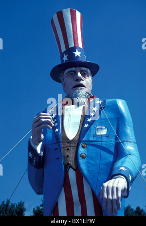 United States of America Uncle Sam mascot classic war army recruiting ...