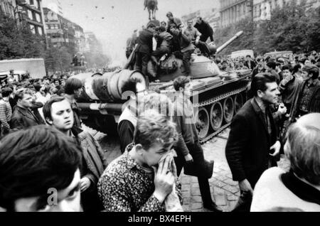 tank, protest, Wenceslas Square Stock Photo - Alamy