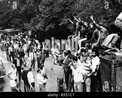 protest, rally, meeting, riot, demonstration, barricade Stock Photo - Alamy