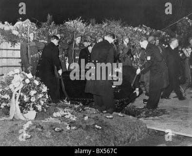 Jan Masaryk, funeral Stock Photo - Alamy