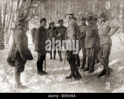 German General Erich von Falkenhayn (l) and the Turkish General Stock ...