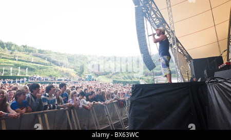 Mumford & Sons perform at their gig at the Eden Project 2010 as part of ...