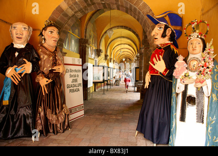 Mojigangas,giant papier mache puppets in the Bellas Artes, San Miguel ...