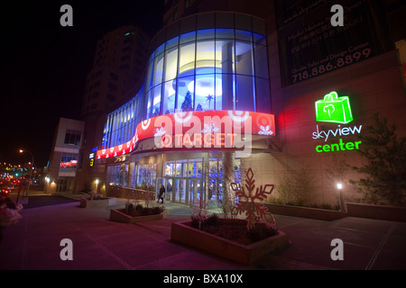 The Sky View Center retail and condominium complex in Flushing in the ...