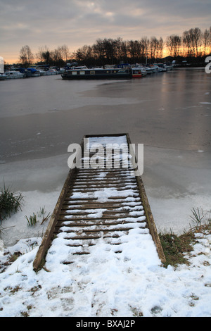 Sunset at Colwick Country Park in Nottingham, Nottinghamshire England ...
