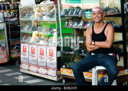 cell phone stall, cebu city, philippines Stock Photo - Alamy