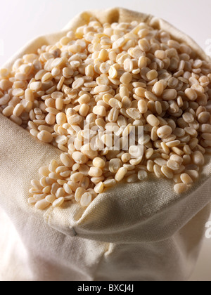 Whole Urid Dahl Beans Stock Photo - Alamy