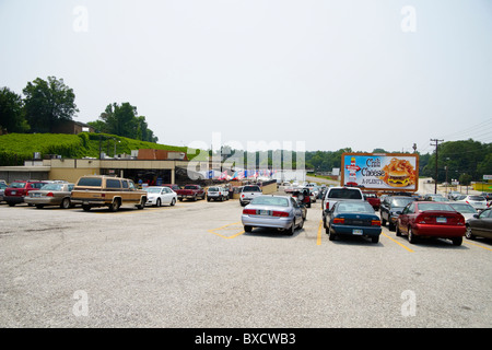 The Beacon Drive-In restaurant sign along John B. White Blvd. in ...
