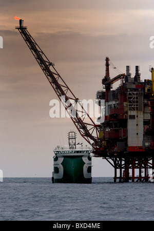 Valhall oil production rig with the Bourbon mistral Stock Photo - Alamy