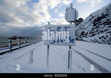 Mumbles Pier Sign Mumbles Wales UK Stock Photo - Alamy