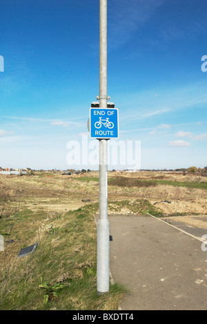 End of cycle lane sign Stock Photo - Alamy